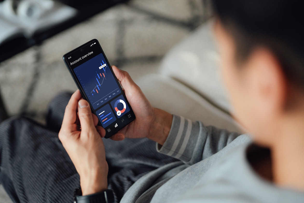 Record flows into easy-access accounts – what’s next for savings in ...
