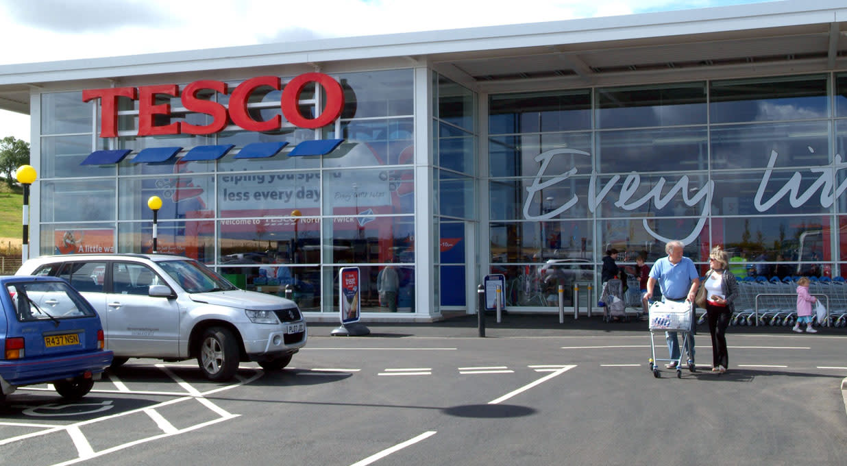 Tesco: strong 2025, but guidance disappoints | HL